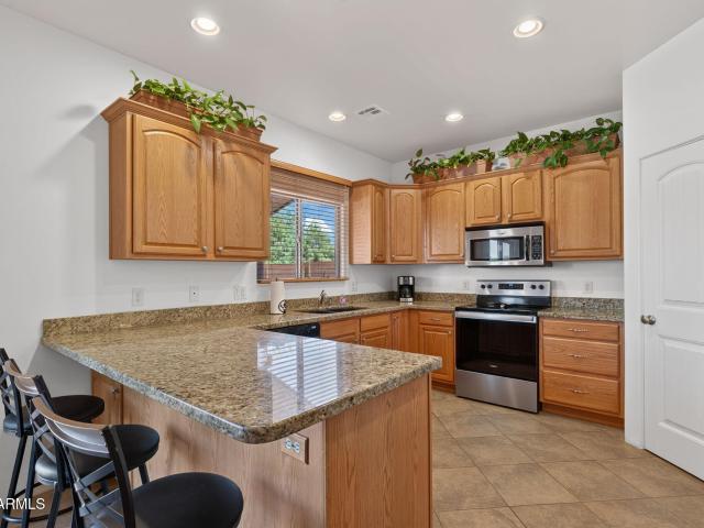 5680 n laura lane