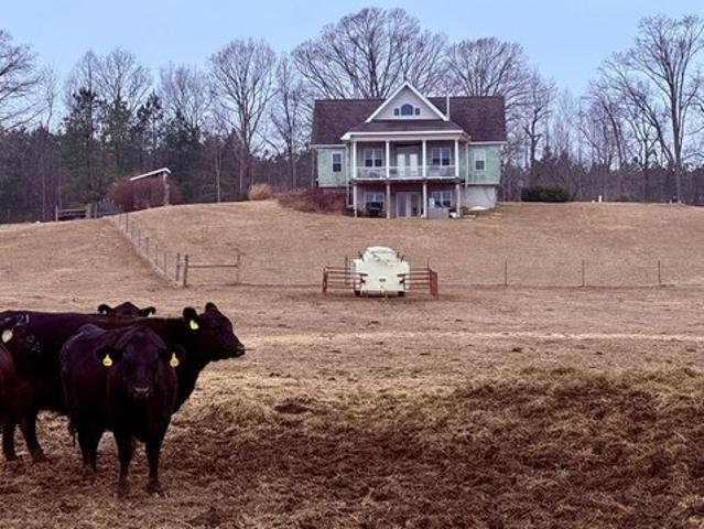 5681 Bradley Farm Rd, Tappahannock, VA 22560