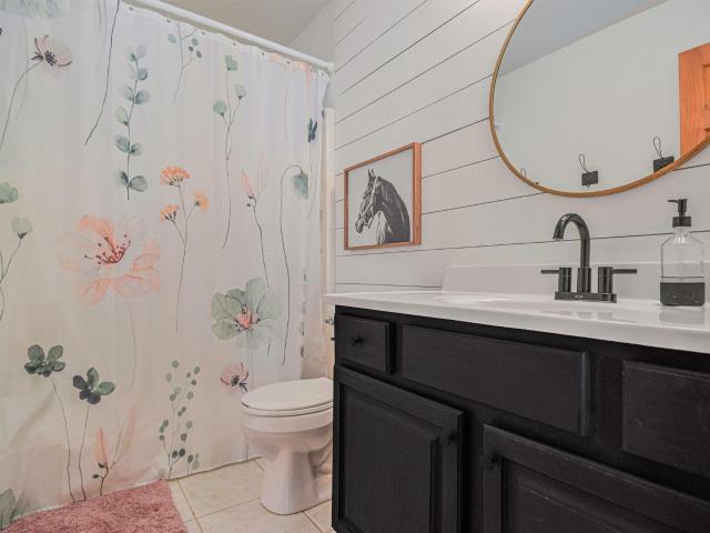 5682 Yellow Wood Dr, South Bend, IN 46614 | MLS #202628