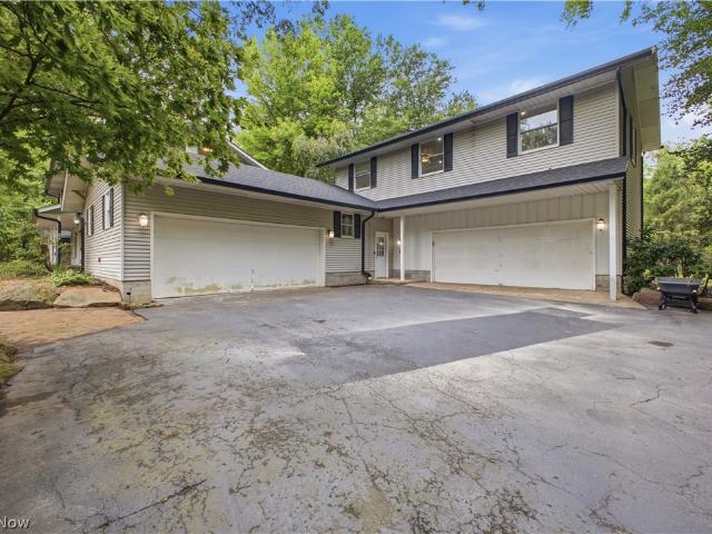 5683 Chestnut Ridge Road