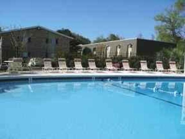 $568 / 2br wanting someone to take lease over JUNE IS PAID IN FULL Berkshires at Pecan Grove map