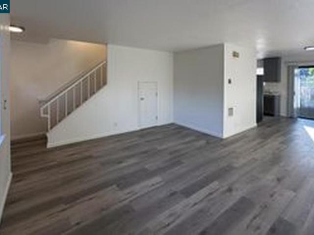 568 Dean St, Hayward, CA 94541 | MLS #41121