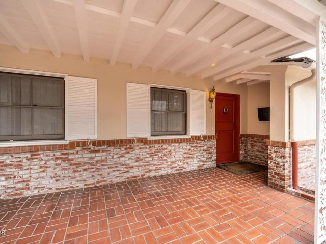 568 Los Arboles Lane