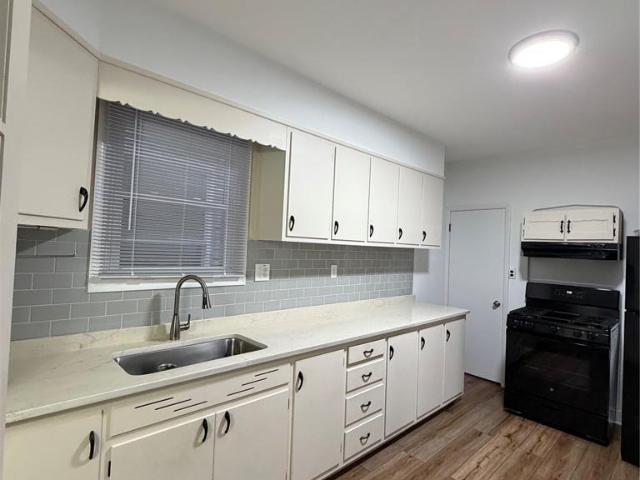 568 Lafayette Avenue # 1st floor