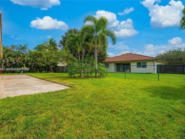 568 SW 169th Ter, Unit 568, Weston, FL 33326 | Compass