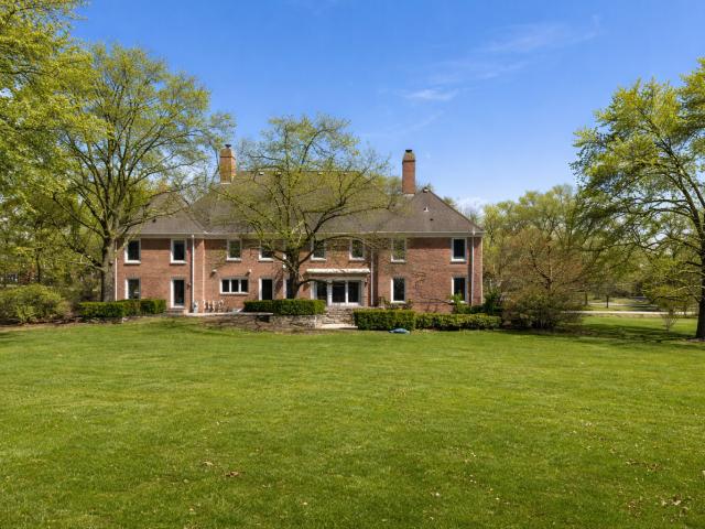 568 Plymouth Dr, Inverness, IL 60067 | MLS #12594