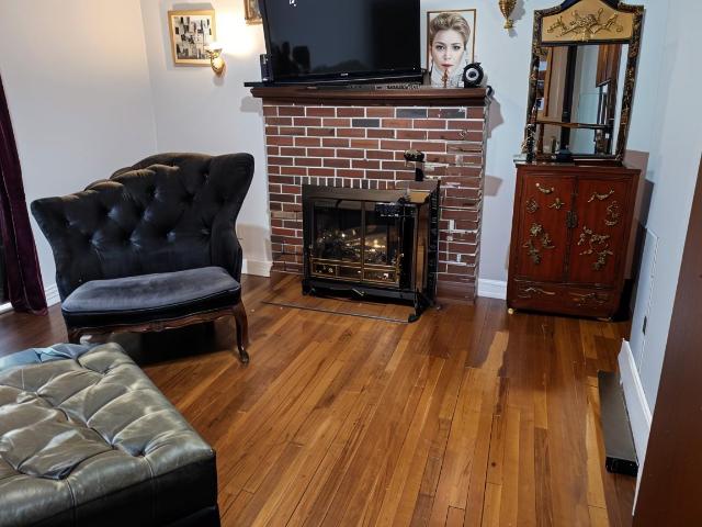 568 W 261st Street