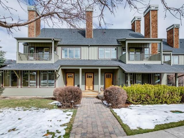568 W Jefferson Ave, Sisters, OR 97759