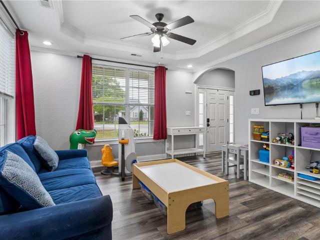 568 Waters RD