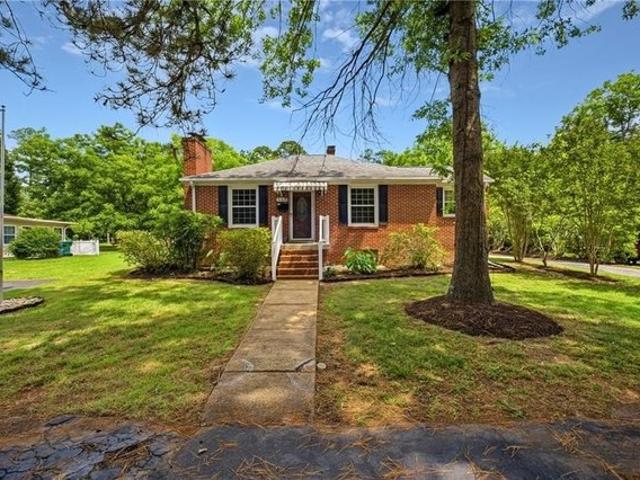 568 Yorktown Rd, Newport News, VA 23603