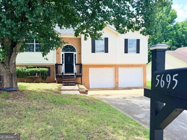 5695 Cedar Croft Lane
