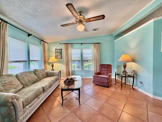 5695 Halifax Ln Unit 516, Sarasota, FL 34233
