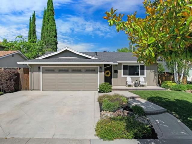 5695 Lilac Blossom Ln, San Jose, CA 95124