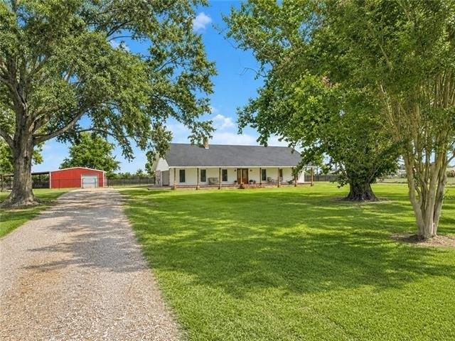 5696 Ball Ln, Alexandria, LA 71303