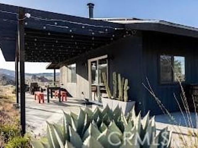5696 Lariat Trail, Pioneertown, CA 92268