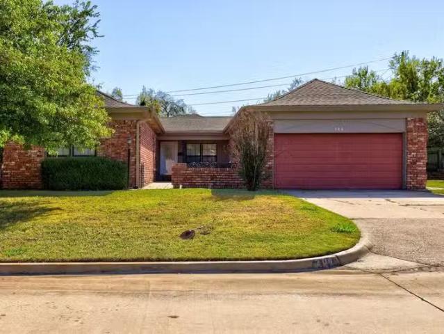56980999 204 Bluebird Dr