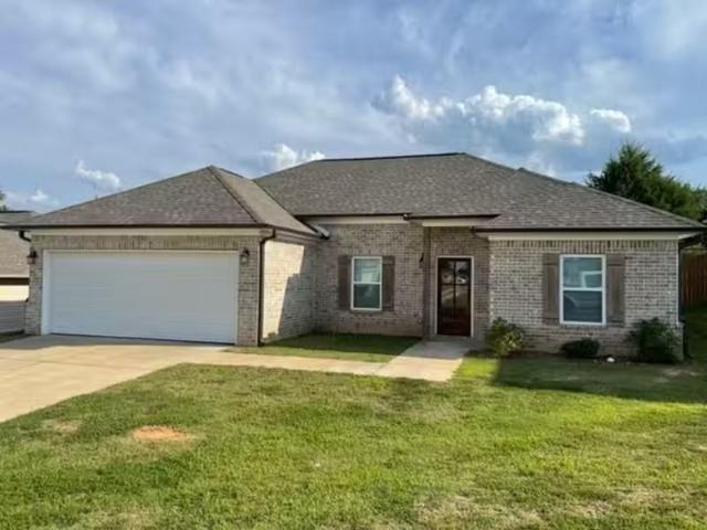 56982750 1018 Briarwood Dr