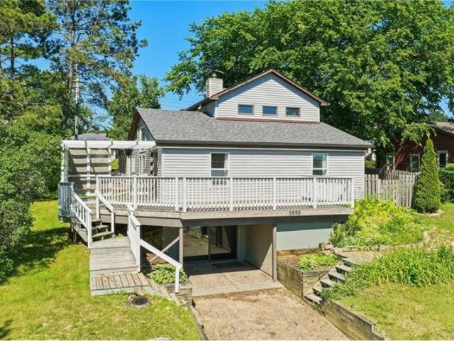 5698 Stagecoach Trl N, Stillwater, MN 55082