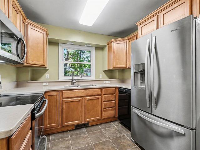 5699 Lamplighter Lane