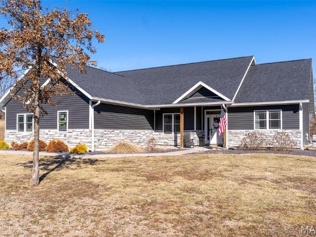56900 Patriot Ln, New London, MO 63459 | MLS #26008 | Compass