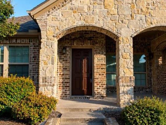 5691 Orchard Parkway