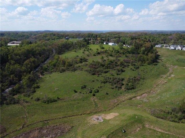 5692 N Montour Rd, Gibsonia, PA 15044