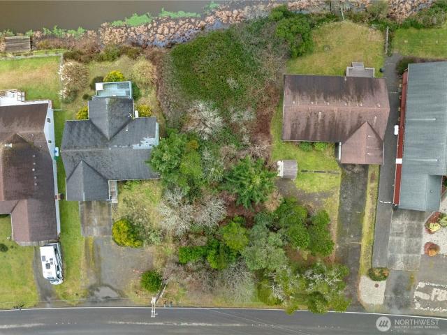 569 Canal Dr NE, Ocean Shores, WA 98569 | MLS #2483