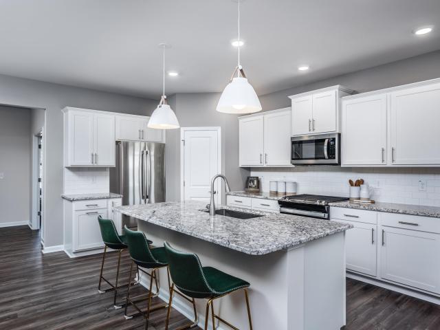569 Fosterton Cottage Way
