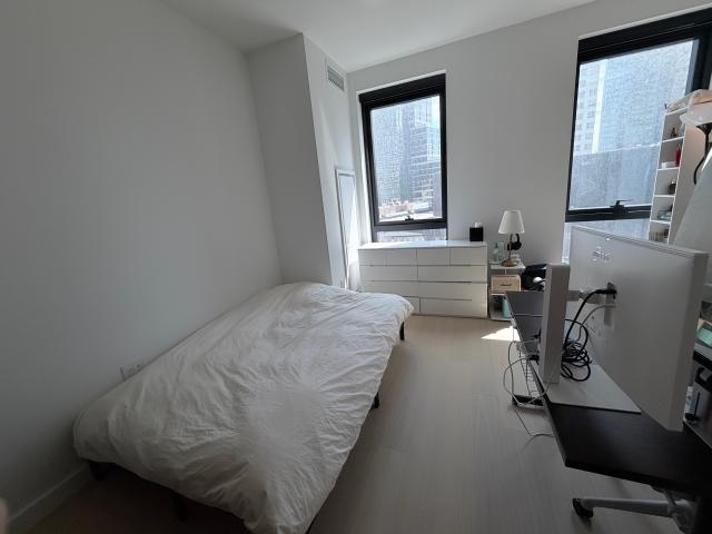 569 Fulton Street 8C