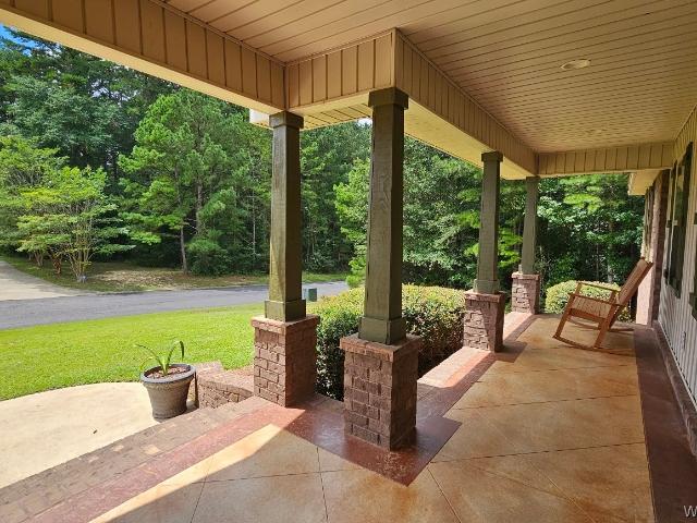 569 Horseshoe Bend Drive