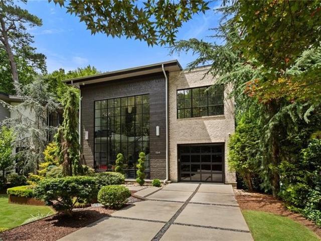 569 Overbrook Dr NW, Atlanta, GA 30318