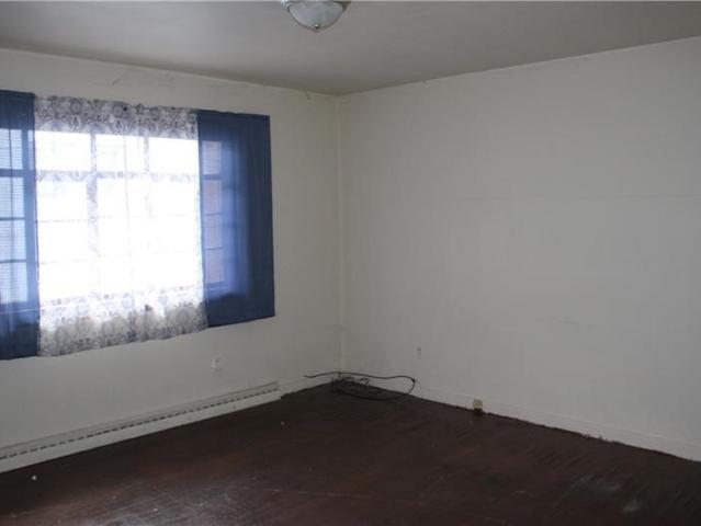 569 Linden Way
