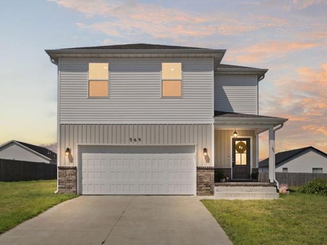 569 S Sarah Ave, Republic, MO 65738