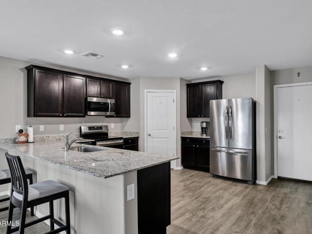 569 W Pintail Drive
