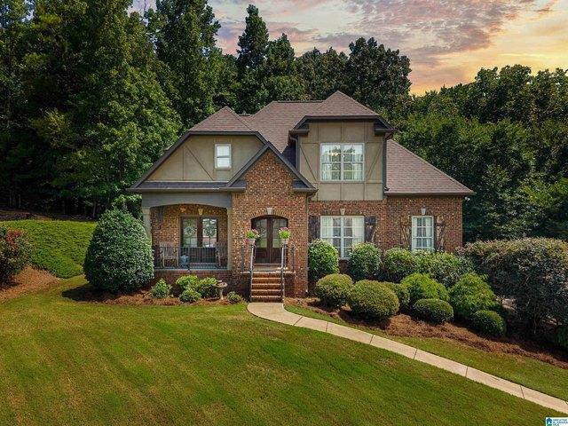 569 Woodruff Pkwy, Leeds, AL 35094