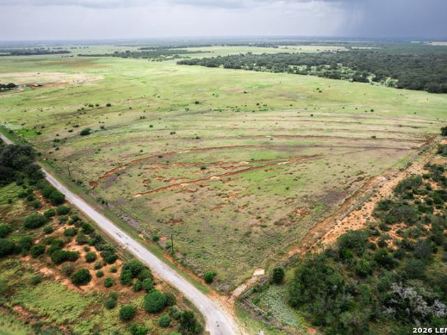 56.9 ACRES County Road 136