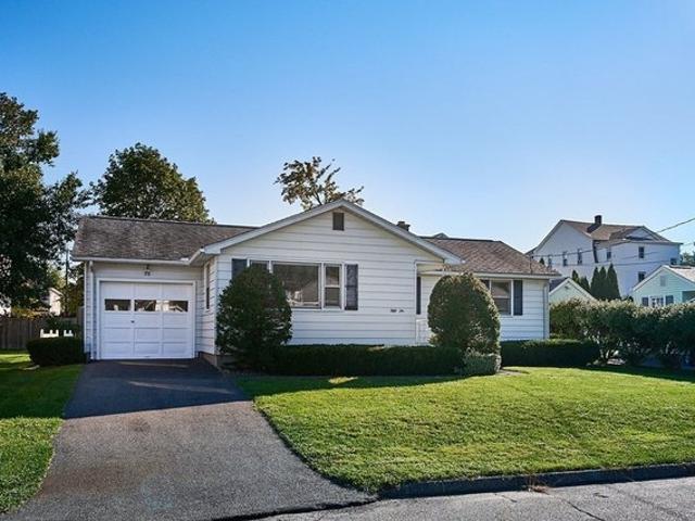 56 Thaddeus St, Chicopee, MA 01020