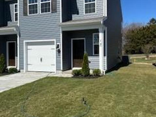56 Windsor Ct