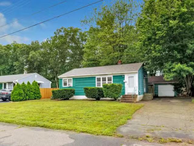 56 WOODVALE RD, WEST HAVEN, CT 06516 Single Family Residence F.