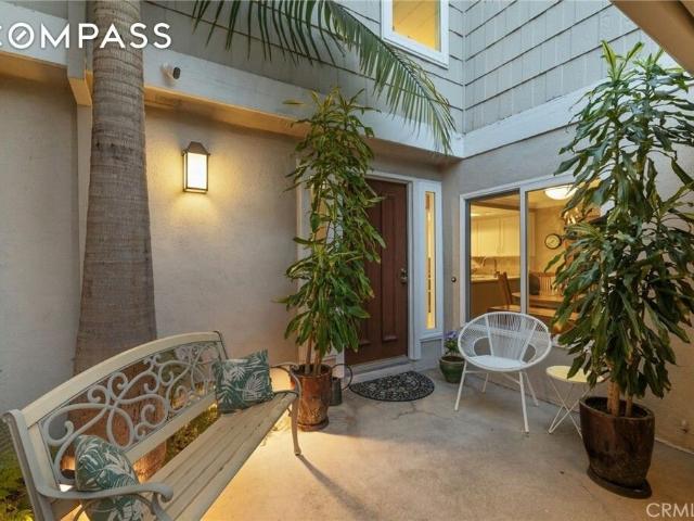 56 Ashbrook, Irvine, CA