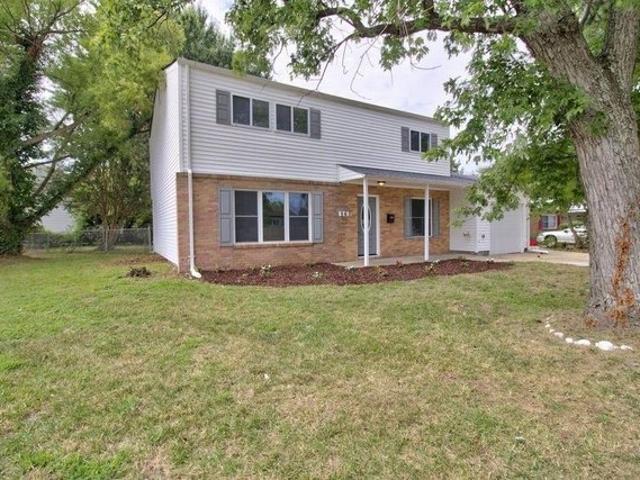 56 Banister Dr, Hampton, VA 23666