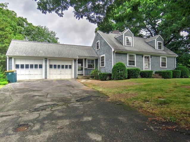 56 Brookfield Rd, Abington, MA 02351