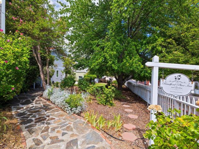 56 Bradford St