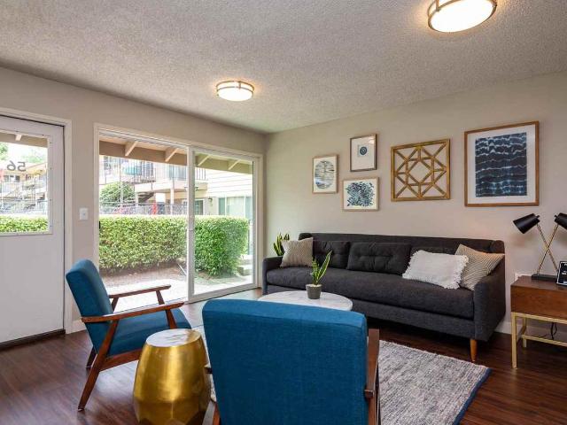 56 Commons Apartments 1 Bedroom Apartment for Rent at 4925 Sw 56th Ave, Portland, OR 97221 Bridlemile