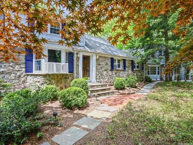 56 Clover Dr, Wilton, CT 06897