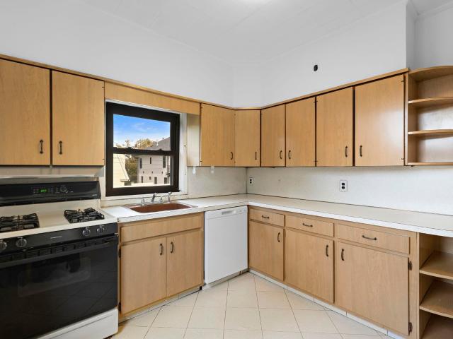 56 Clifton Terrace