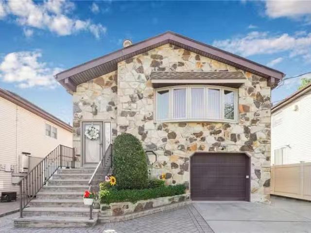 56 CROWN AVE, STATEN ISLAND, NY 10312 Multi Family For Sale M.