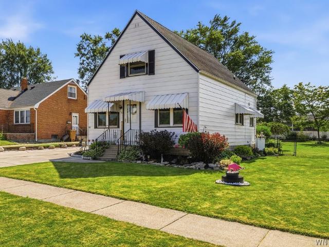 56 Crestview Avenue