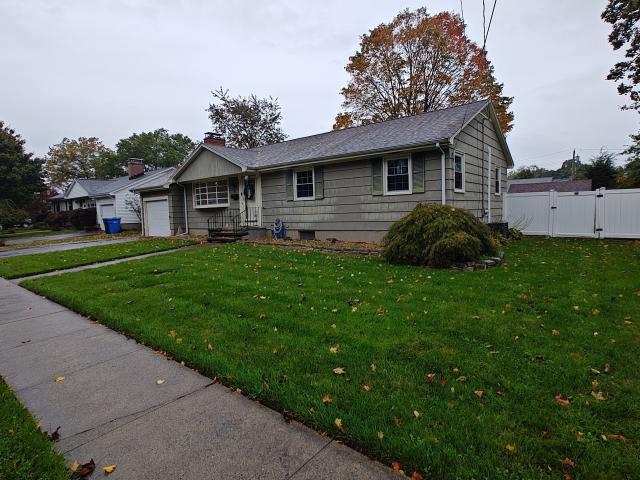 56 Dessa Dr, Hamden, CT 06517 | MLS #24132 | Compass