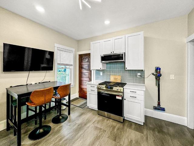56 Dorset St Unit 1, Boston, US, MA